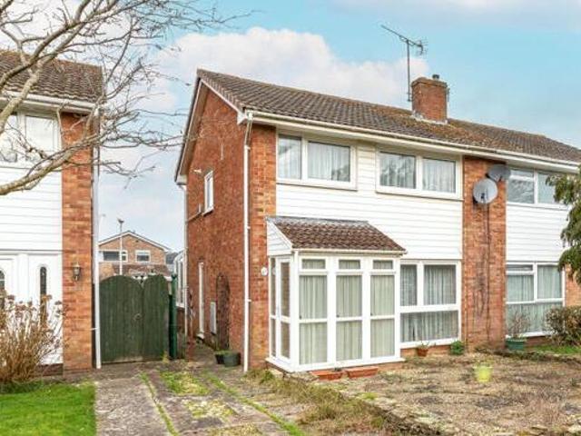 Nightingale Gardens, Nailsea, 3 Bedroom Semi detached