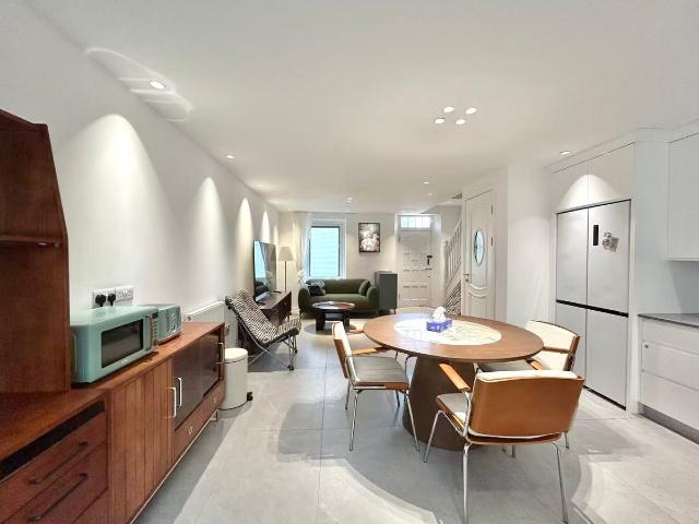 Nightingale Grove, London SE13, Room to rent, £1,300 pcm | PrimeLocation