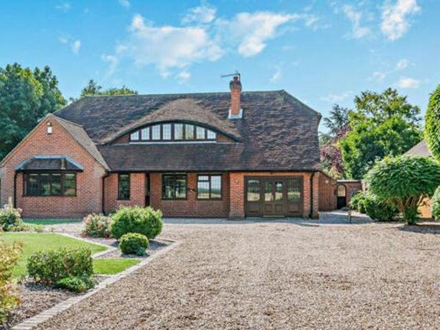 Nightingale Lane Maidenhead, Berkshire, 4 Bedroom Detached