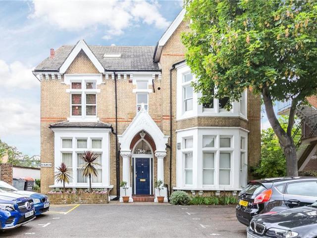 Nightingale Lane, Balham SW12, 2 bed flat to rent, £3,000 pcm | PrimeLocation