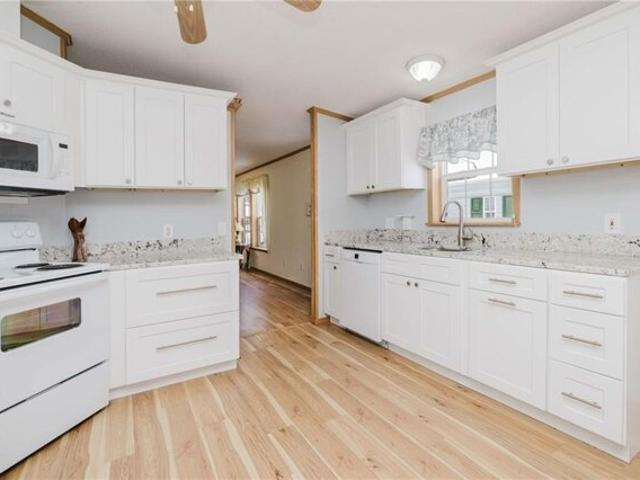 Nightingale Ln, Tiverton, Property For Sale
