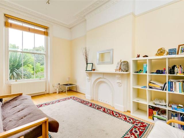 Nightingale Mansions, Balham, SW12, London