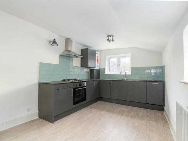 Nightingale Road, London E5, 1 bed flat to rent, £1,900 pcm | PrimeLocation