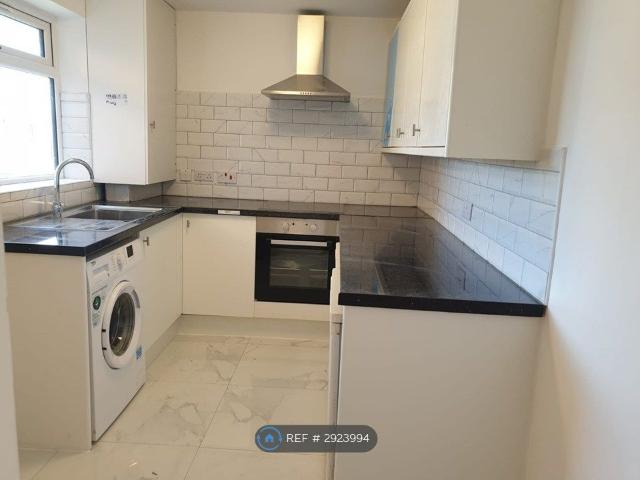 Nightingale Road, London N22, 1 bed flat to rent, £1,850 pcm | PrimeLocation