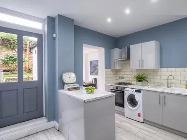 Nightingale Road, Lower Clapton, London, E5 8NB, United Kingdom | 3 bed apartment for rent #167266750 | Rentberry