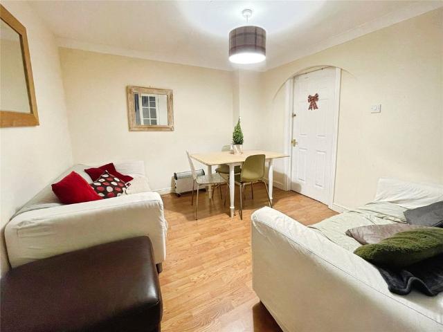 Nightingale Shott, Egham, Surrey, TW20 9SU