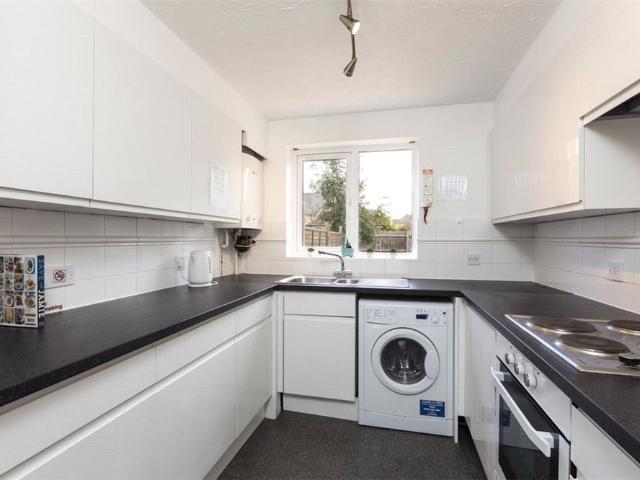 Nightingale Shott, Egham, Surrey, TW20 9SU