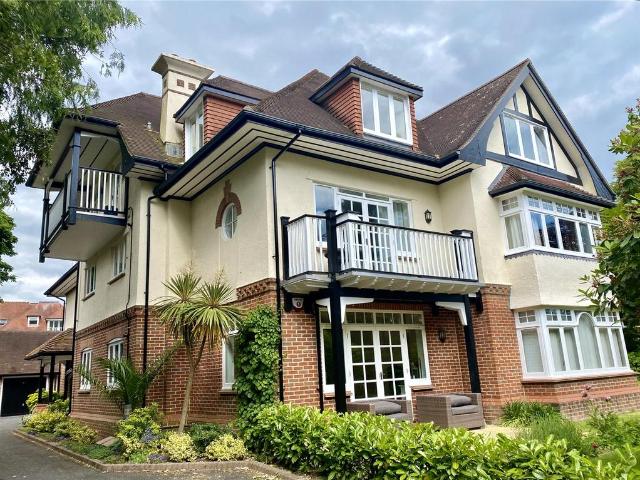 Nightingales, 5 Milner Road, West. 2 bed apartment to rent £1,550 pcm £358 pw