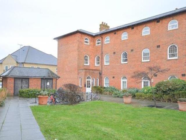 Nightingales, Bishops Stortford, 2 Bedroom Apartment