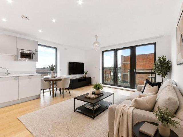 Nihill Place, Croydon, CR0 1 bed apartment to rent £1,550 pcm £358 pw