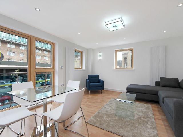 Nijjer House, Commercial Road, Whitechapel, London E1, 2 bed flat to rent, £2,550 pcm | PrimeLocation