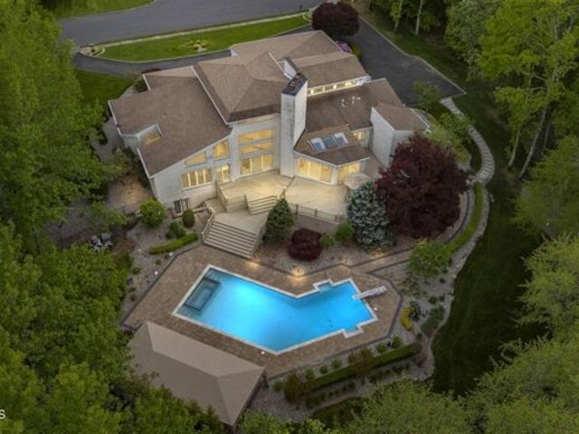Nikki Ct, Morganville, Home For Sale