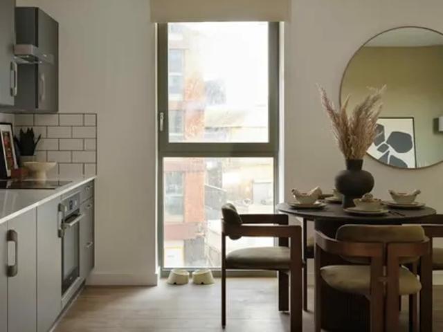 Niks Pharmacy, Ealing Road, London, HA0 4LW, United Kingdom | 2 bed house for rent #167784998 | Rentberry