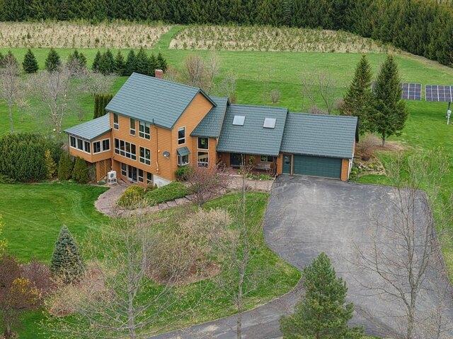 Niles Rd, Presque Isle, Home For Sale