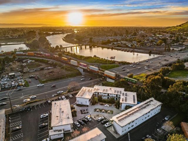 Niles Station 2 Bedroom Apartment for Rent at 38416 Mission Blvd, Fremont, CA 94536 Canyon Heights Vallejo Mills