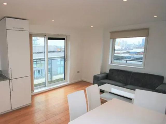 Nisa, 14 Western Gateway, Custom House, London, E16 1BJ, United Kingdom | 1 bed apartment for rent #136960371 | Rentberry