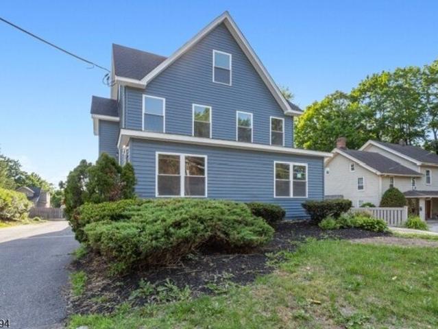 Nj S, Hamburg, Home For Sale