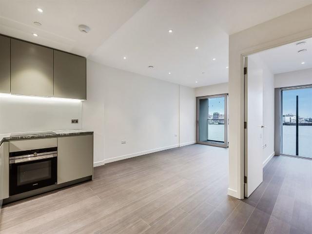 No.1, Upper Riverside, Cutter Lane, Greenwich Peninsula SE10, 1 bed flat to rent, £2,600 pcm | PrimeLocation