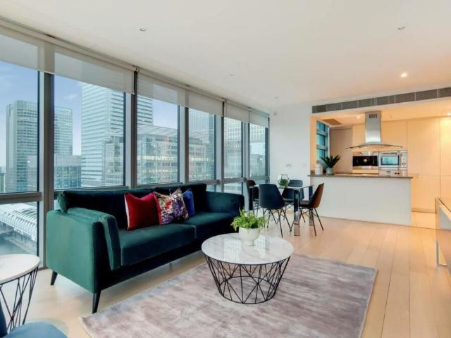 No.1 West India Quay, 26 Hertsemere Road, London E14, 2 bed flat to rent, £4,000 pcm | PrimeLocation