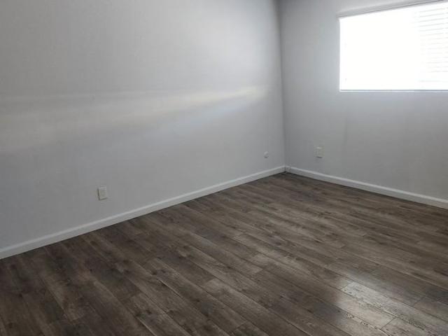 NO A/P: Reseda 5809 1 Bedroom Apartment for Rent at 5809 Reseda Blvd, Los Angeles, CA 91356 Tarzana