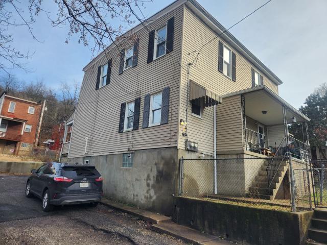 No Application Fee Section 8! Charming and Renovated Duplex