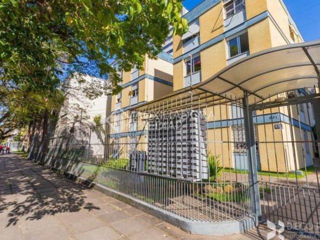 No Bairro Menino Deus Apartamento de 3 dormitórios