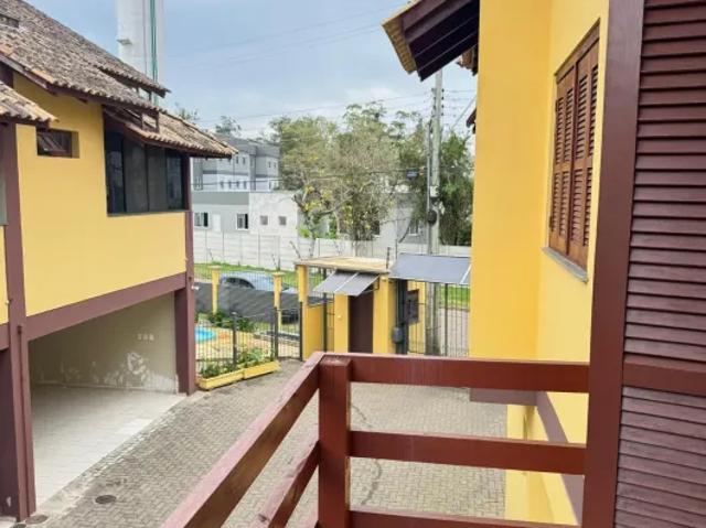No bairro Serraria, casa em condomínio com 3 dormitórios