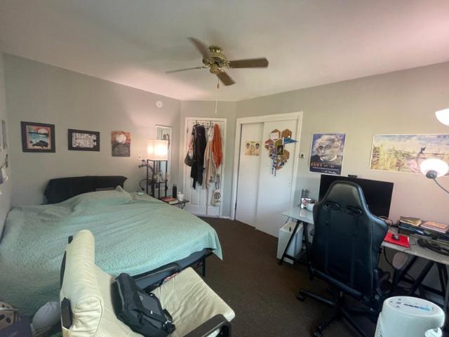 NO BROKER FEE — Room Available in Centereach