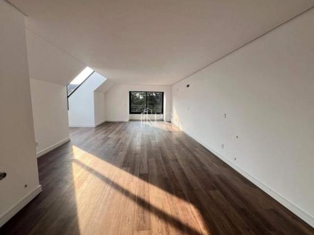 NO CORAÇÃO DA CIDADE, APARTAMENTO 02 DORMITÓRIOS