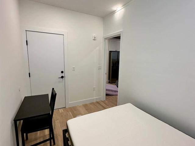 No Fee Elegant Furnished Bedroom in JSQ