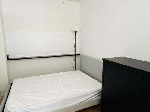 No Fee Fully Furnished UWS Bedroom