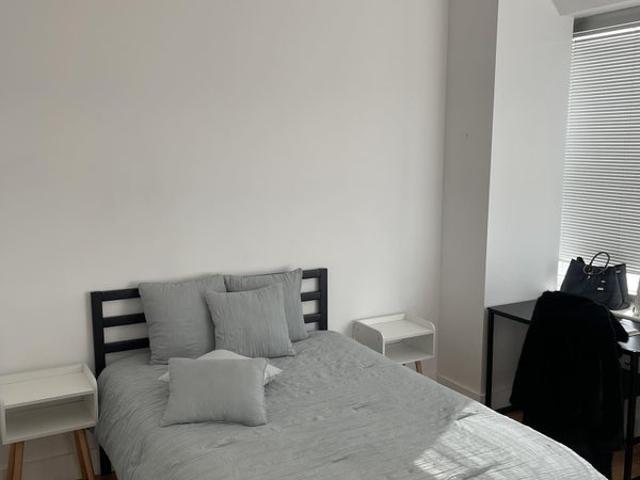 No Fee Furnished Bedroom in Financial District
