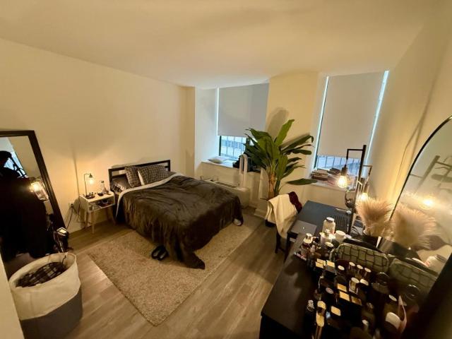 No Fee Modern Furnished Room in FiDi