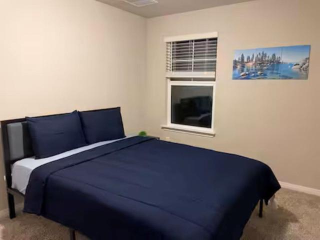 No movein fee  Utilities included! 500Mbps WiFi! 5