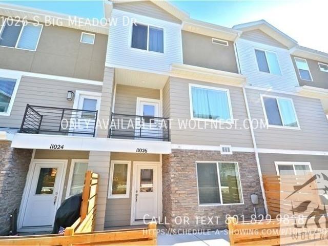 Beautiful 4 Bed South Jordan Townhome! No Deposit Option!