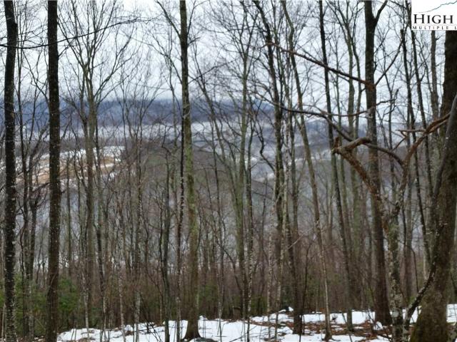 None E Mill Creek Road
