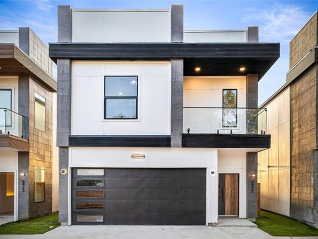 Noah St, Houston, TX 77021