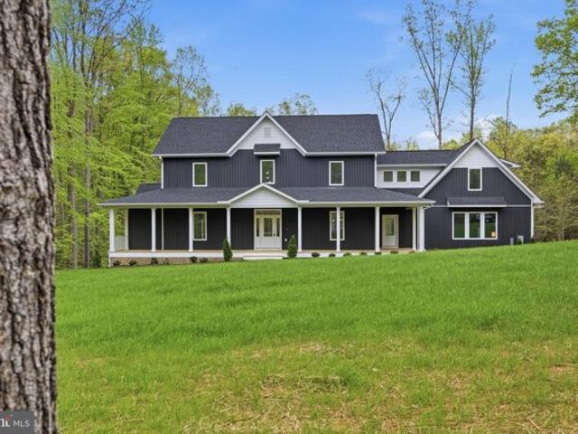 Noahs Landing Dr, Bumpass, Home For Sale