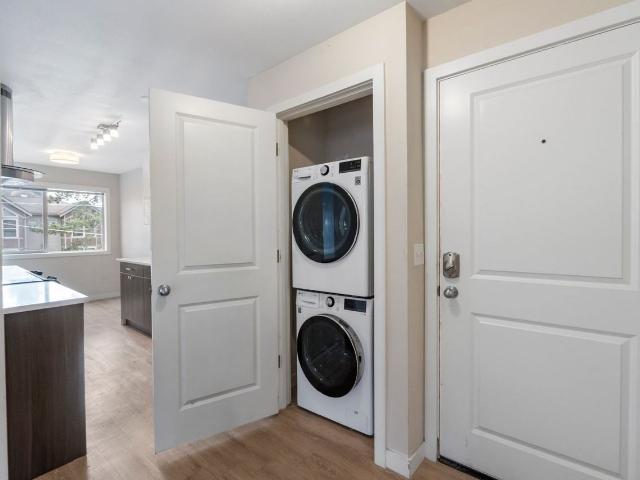 Nob Hill 1 Bedroom Apartment for Rent at 715 Nob Hill Ave N, Seattle, WA 98109 Lower Queen Anne