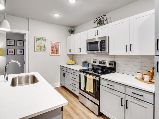 Noble 2500 | Student Housing 2 Bedroom Apartment for Rent at 2500 San Gabriel St, Austin, TX 78705 West University