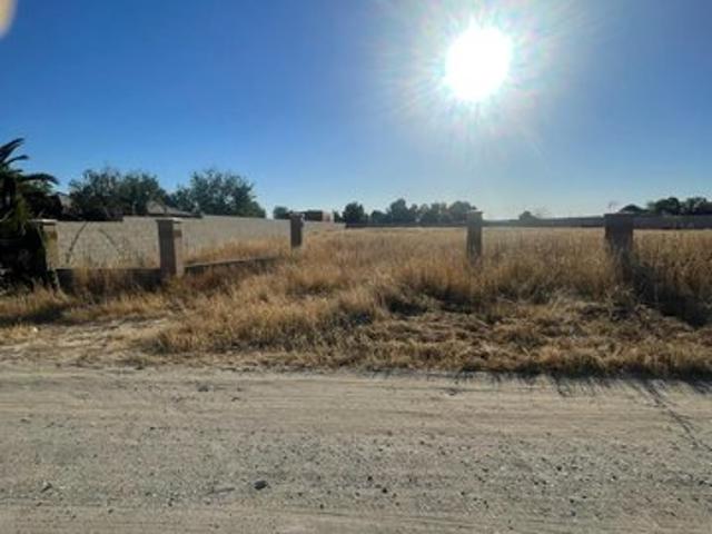 Noble, Bakersfield, CA 93314