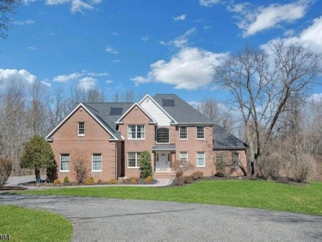 Noble Ct, Washington Township, Home For Sale
