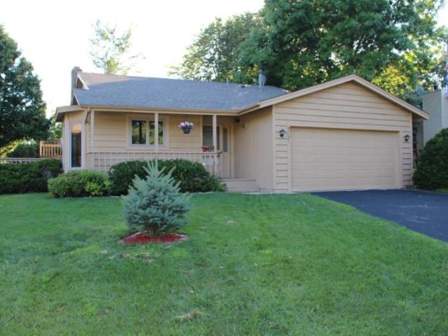 Noble Realm_Peaceful Room Retreat in Beautiful Bu