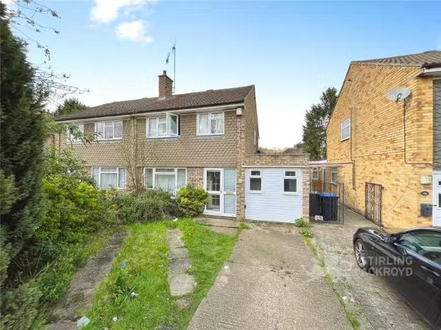 Nobles Way, Egham, Surrey, TW20 9RJ