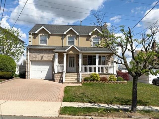 Noel Dr, North Arlington, Home For Sale