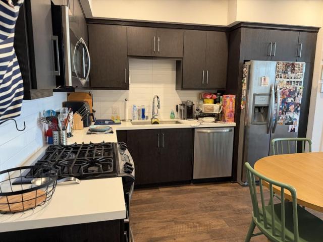 NOHO Fully furnished move in ready 2br 2bath