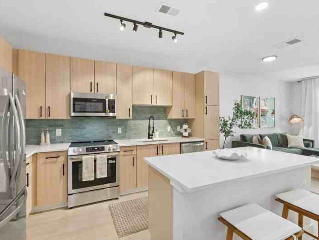 NoHo Flats I and II 2 Bedroom Apartment for Rent at 401 N Rome Ave, Tampa, FL 33606 North Hyde Park