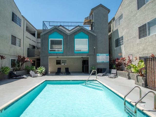 NOHO House North 2 Bedroom Apartment for Rent at 11030 Hartsook St, Los Angeles, CA 91601 Mid Town North Hollywood
