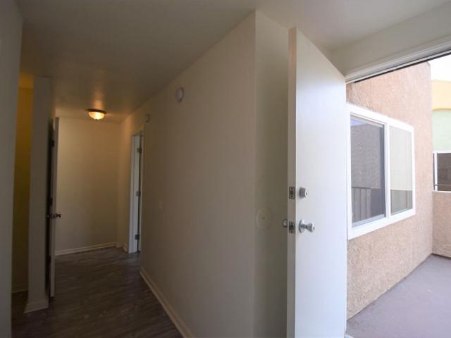 NOHO House South 3 Bedroom Apartment for Rent at 11035 Otsego St, Los Angeles, CA 91601 Mid Town North Hollywood