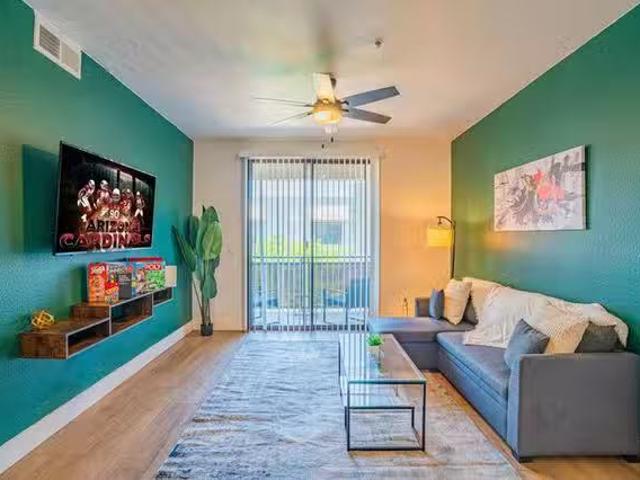 North 93rd Avenue